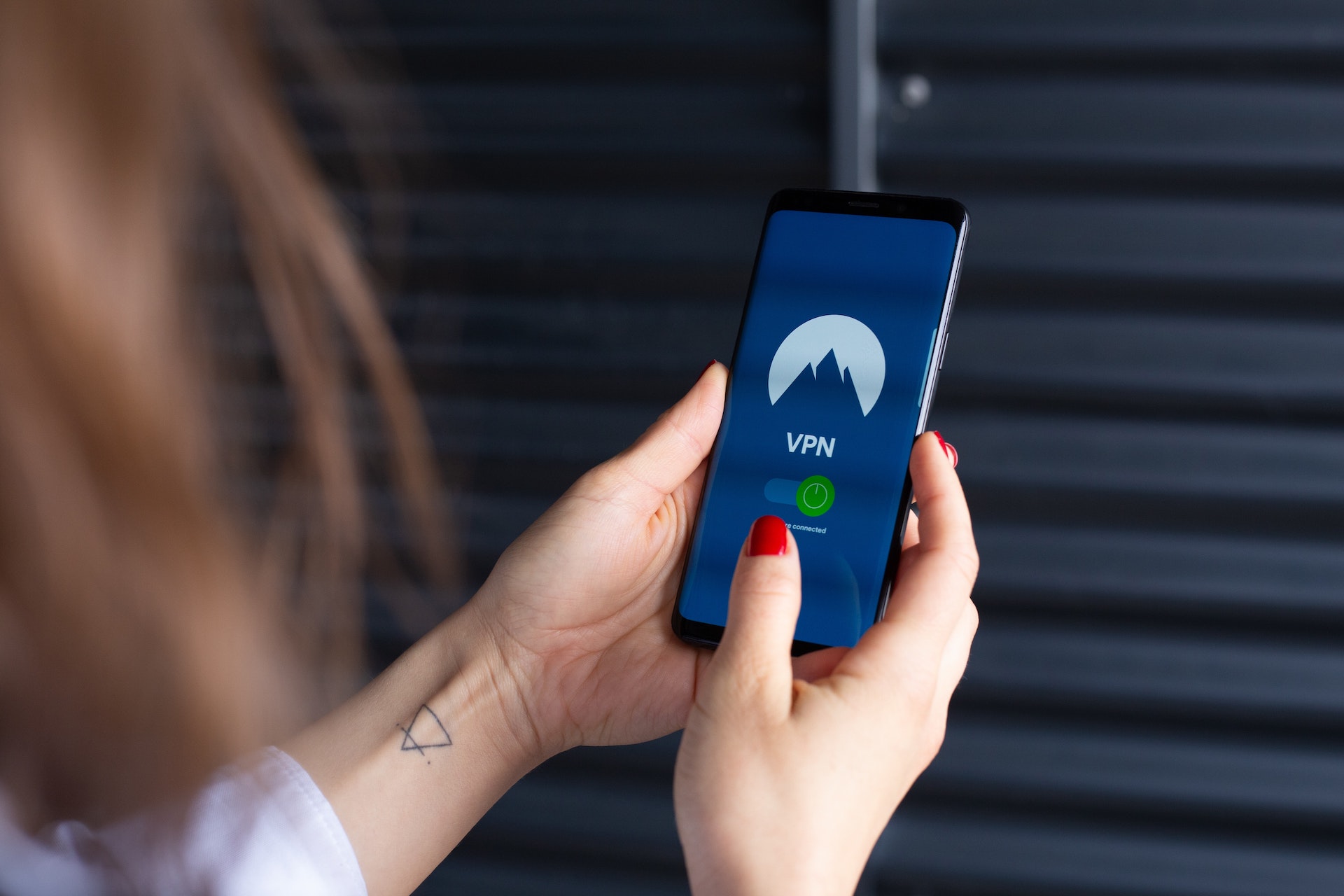 How To Protect Your Phone Privacy | Xenia Tech